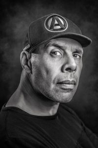 Eric van Sauers in serie De 12 van Oldenheim - Comedytrain